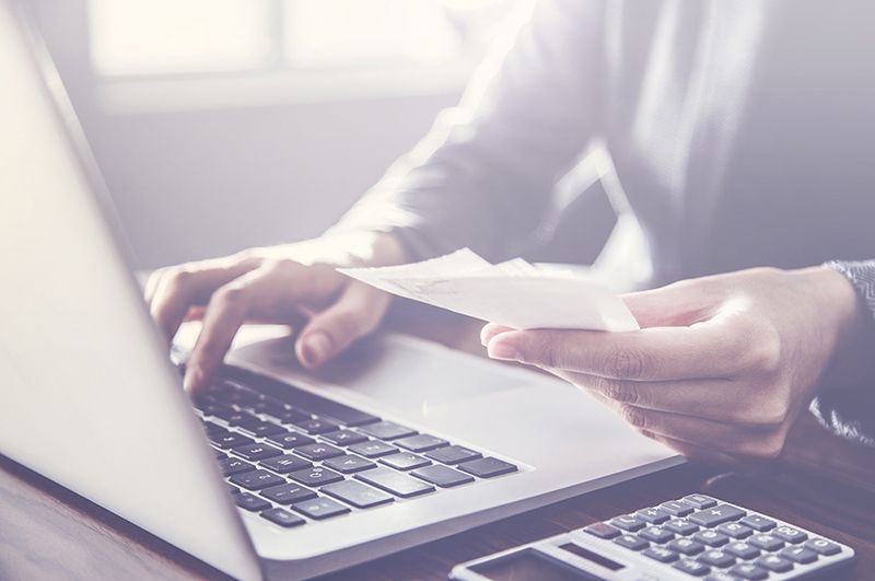 5 Ways Business Fuel Cards Make Tracking Expenses Easier | Chevron and ...